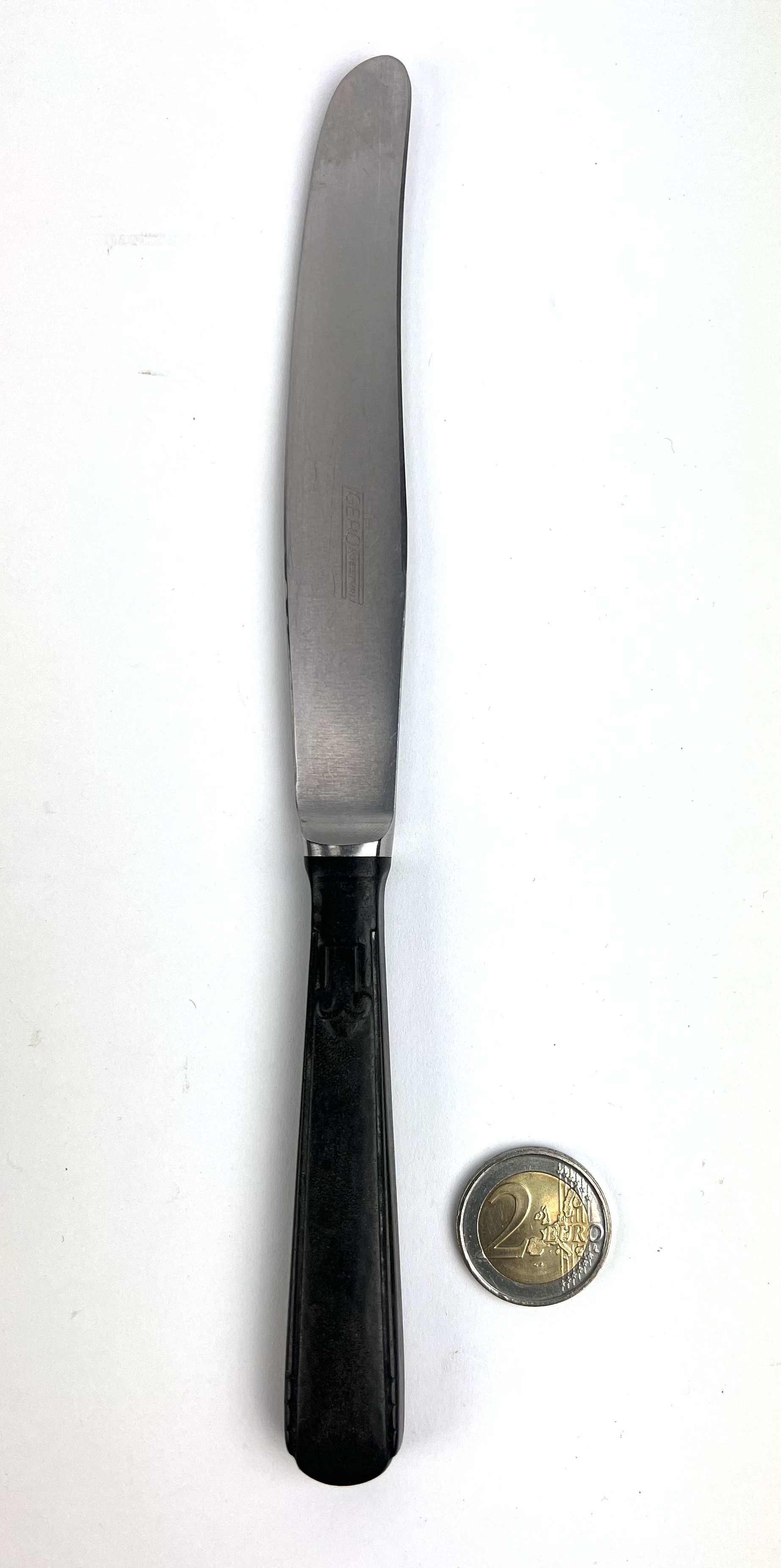 562. Lot messen bakeliet