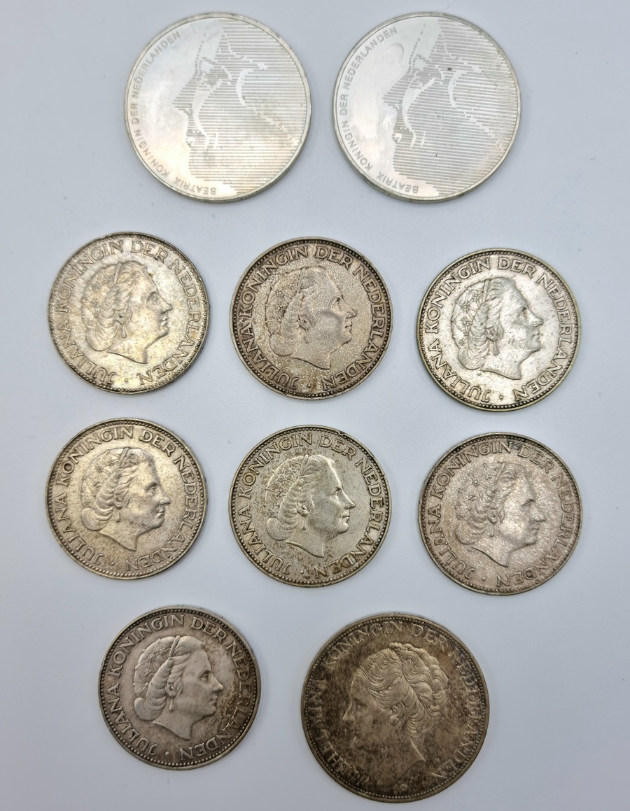 653. Zilveren munten