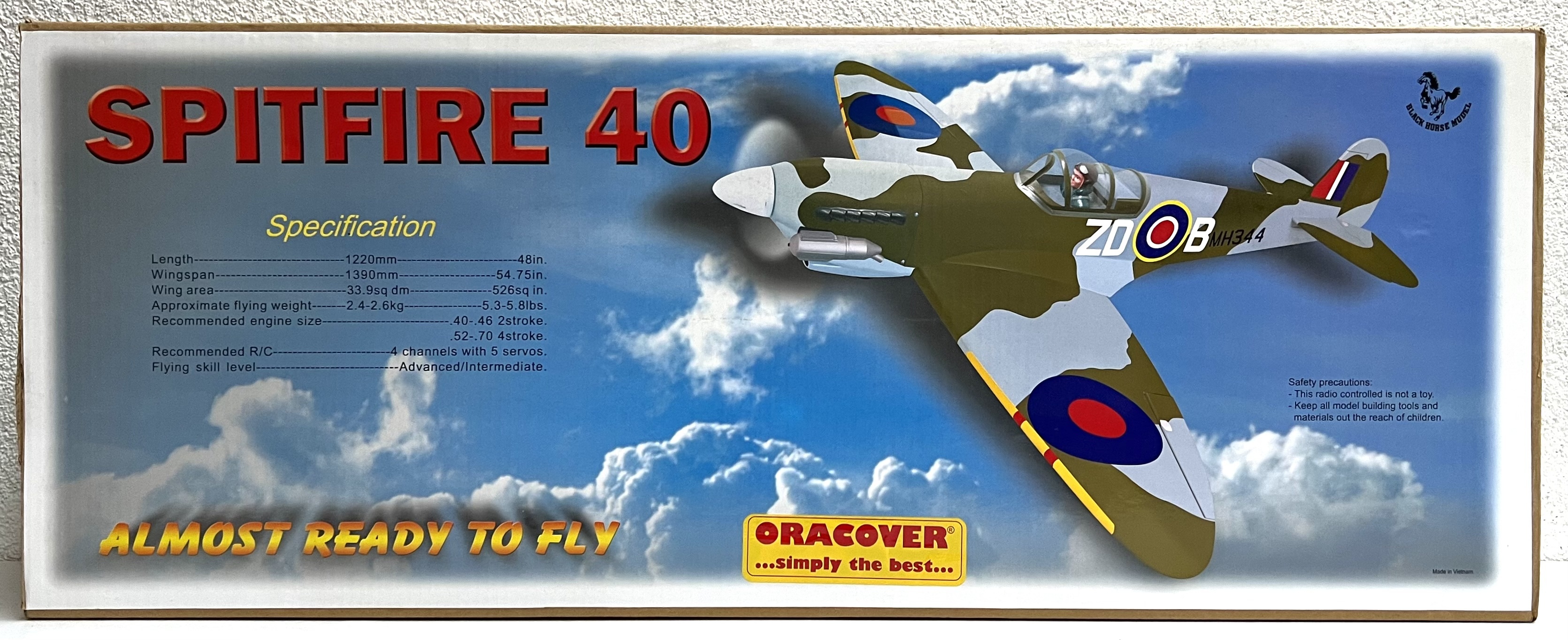 936. Bouwpakket Spitfire 40, Phoenix Models